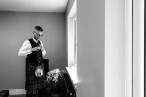 Fiona & Ross' ELEGANT EDINBURGH ELOPEMENT